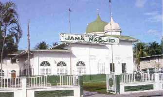 OIC DONATION FOR HISTORIC GUYANA MOSQUE - Caribbean Muslims
