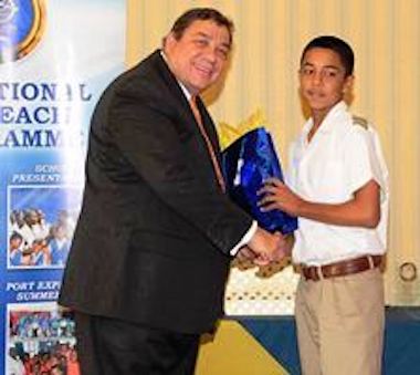 BAJAN STUDENTS WIN AWARDS - Caribbean Muslims